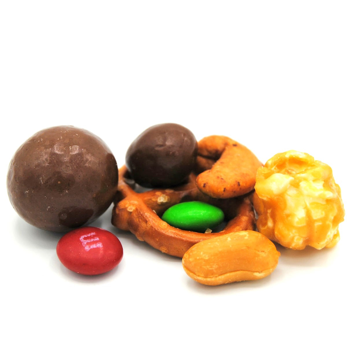 Reindeer Mix Gourmet Popcorn - Caramel Corn, Pretzels, Nuts, Chocolate ...